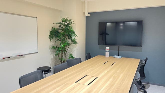 会議室 01(8名)の写真1