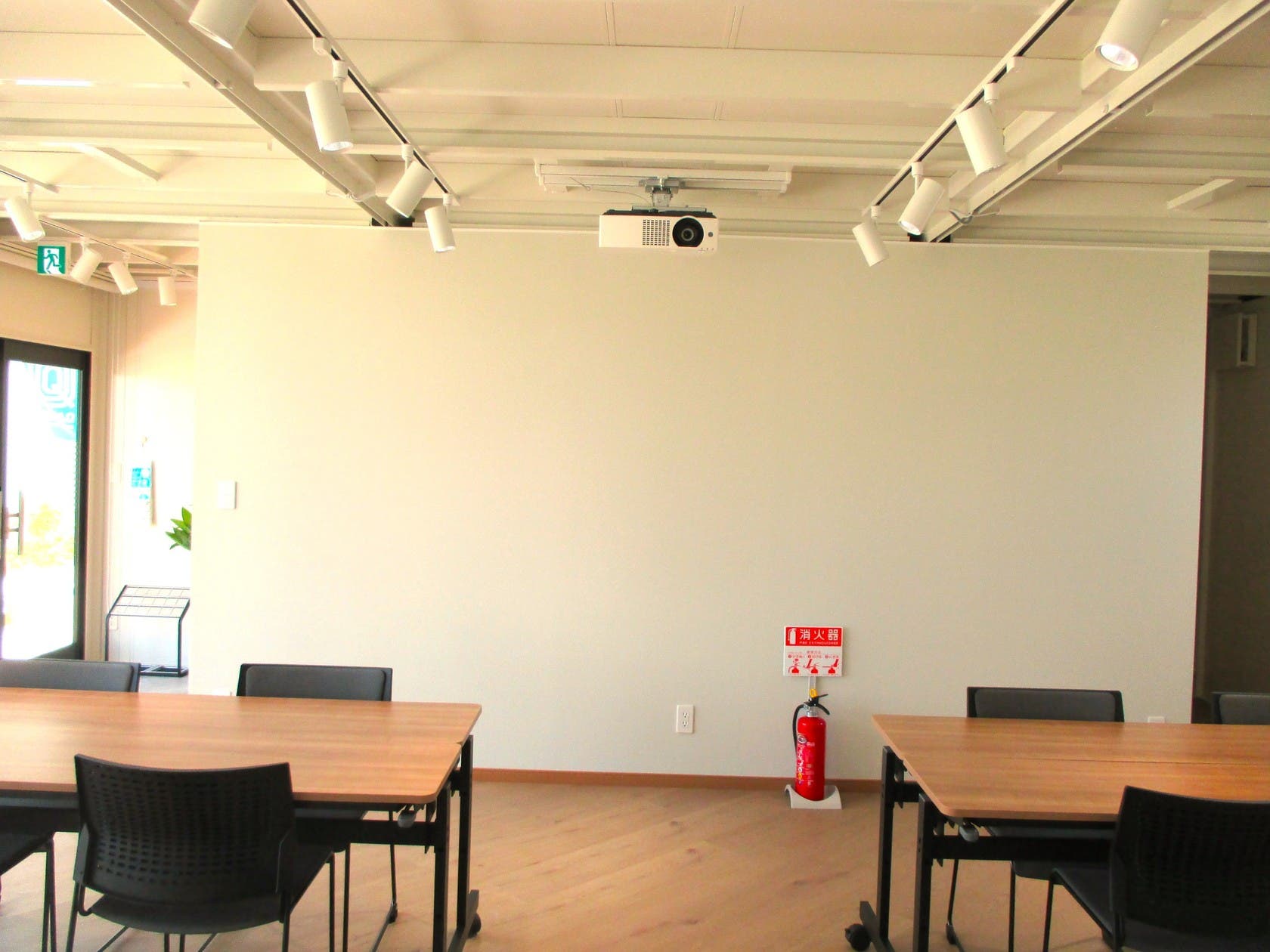 【Community】✨U-SPACE奥州北店✨大鏡やプロジェクターなどが充実しています♪Wi-Fi/金ケ崎町の写真5