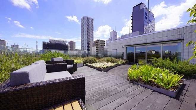 屋上【新宿三丁目駅8分】撮影やパーティーで使える屋上テラス付きスペース!WiFi・電源あり♪の写真1