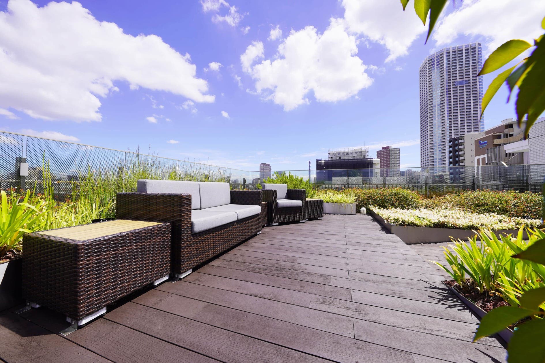 屋上【新宿三丁目駅8分】撮影やパーティーで使える屋上テラス付きスペース！WiFi・電源あり♪の写真4