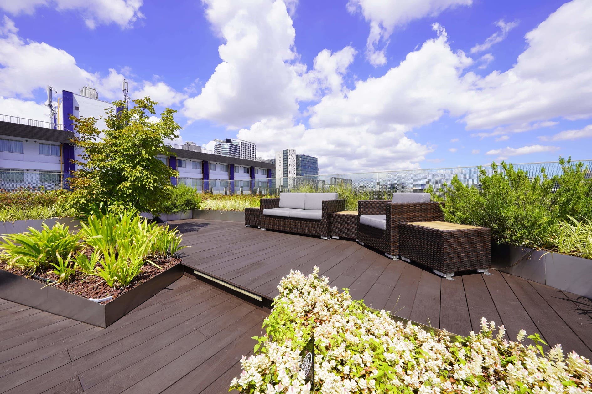 屋上【新宿三丁目駅8分】撮影やパーティーで使える屋上テラス付きスペース！WiFi・電源あり♪の写真6