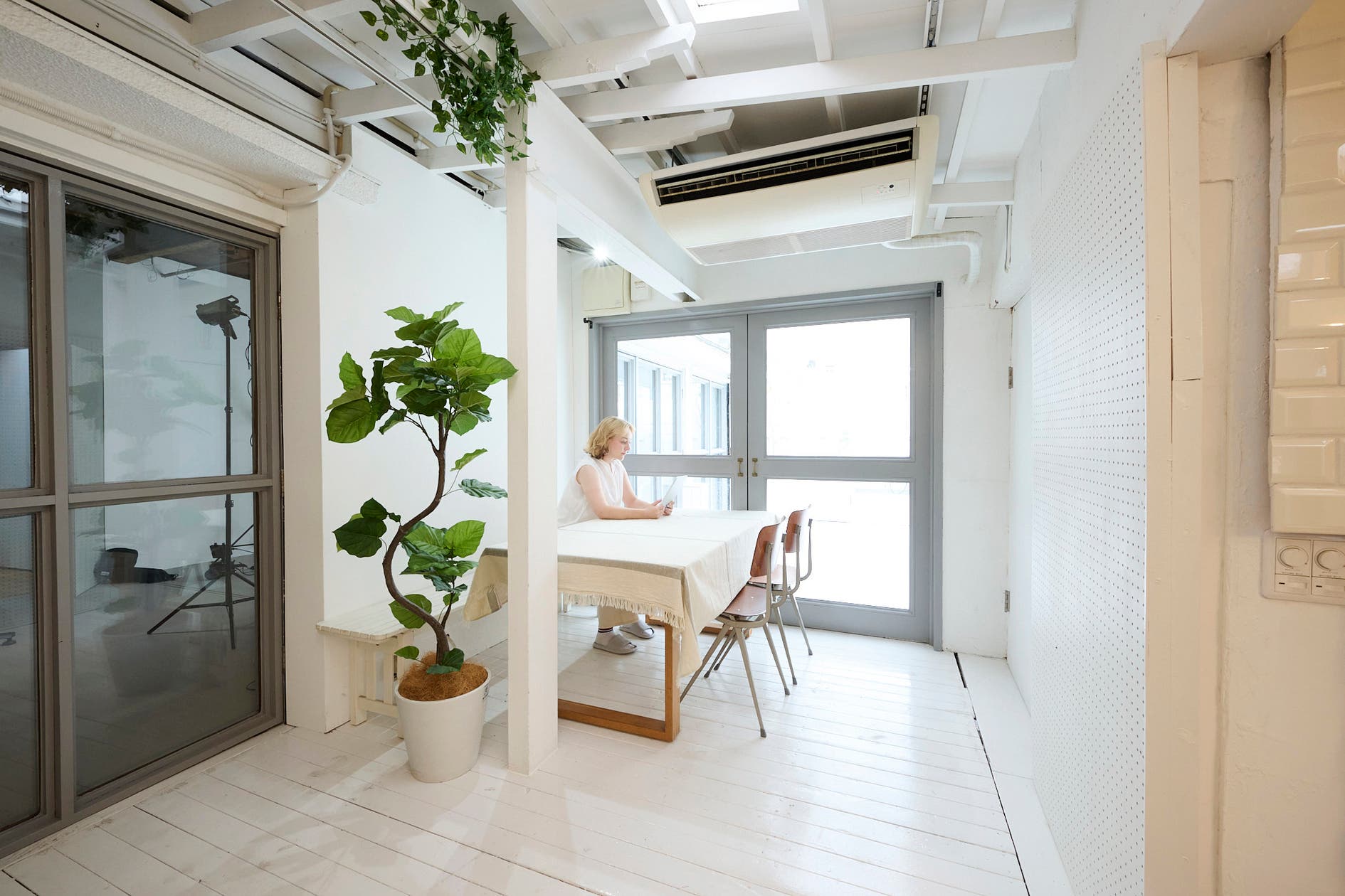 【フルリノベーション】自然光たっぷり/衣装のレンタルOKの写真11