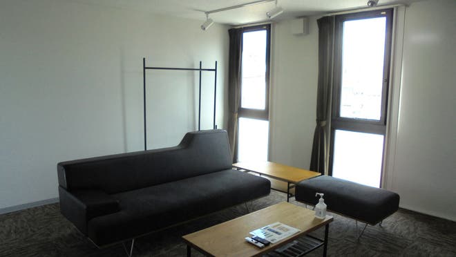 【Living2】✨U-SPACE山形店✨リビングをイメージしたちょっとした集まりに最適のスペースです♪Wi-Fi/山形市の写真2