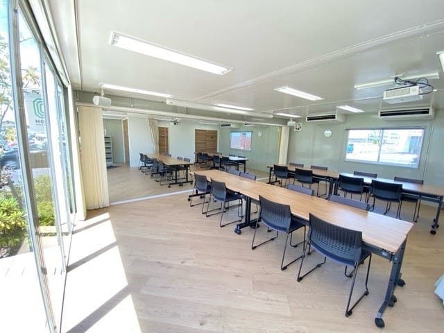 【Community】✨U-SPACE佐賀店✨大鏡やプロジェクターなどが充実しています♪Wi-Fi/佐賀市の写真2