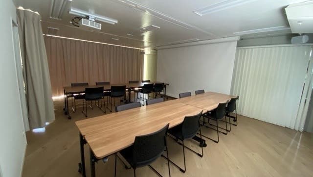 【Community】✨U-SPACE佐賀店✨大鏡やプロジェクターなどが充実しています♪Wi-Fi/佐賀市の写真3