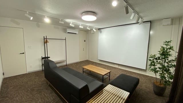 【Living1】✨U-SPACE佐賀店✨リビングをイメージしたちょっとした集まりに最適のスペースです♪Wi-Fi/佐賀市の写真1