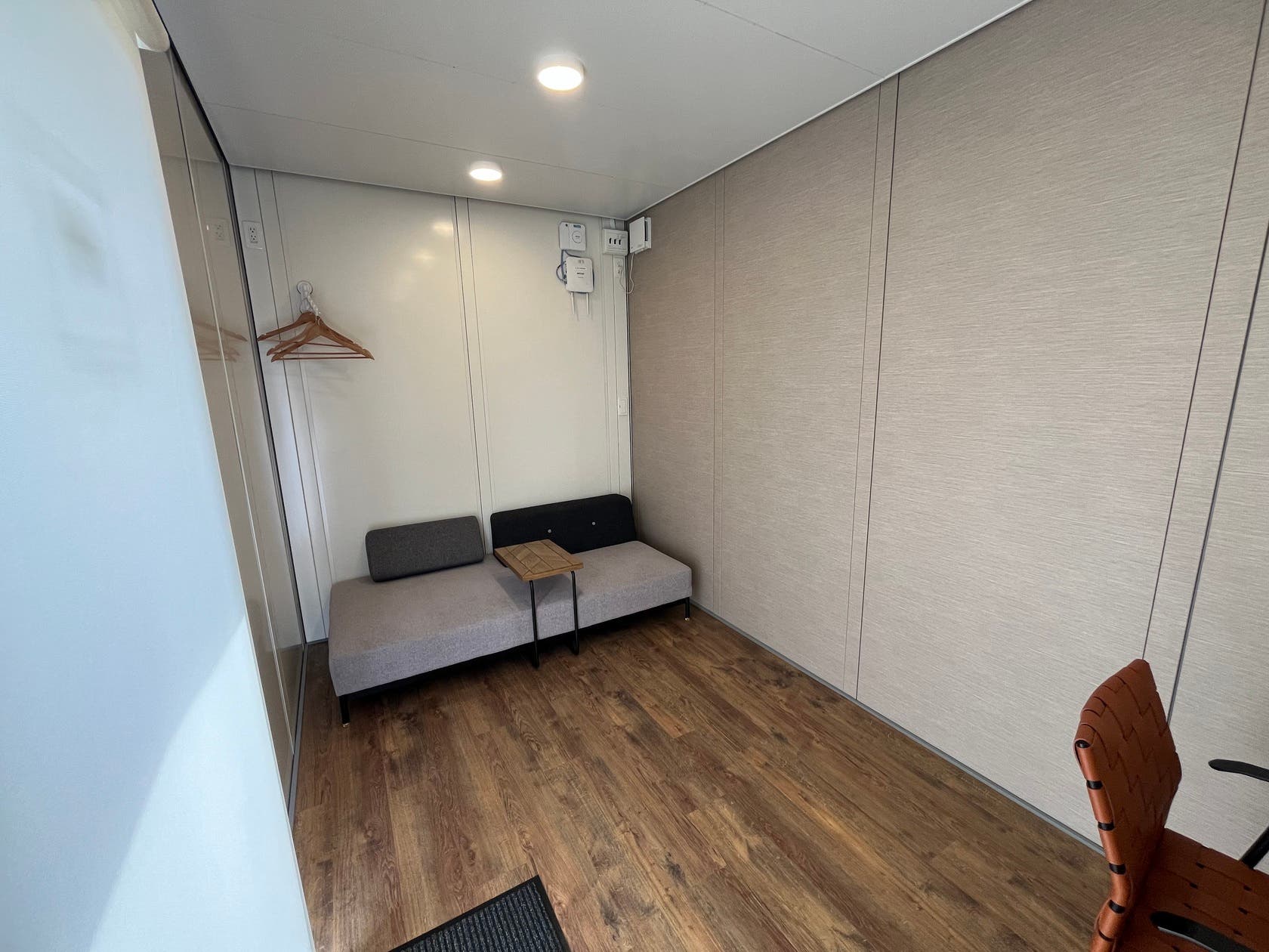 【Living2】✨U-SPACE郡山中央店✨リビングをイメージしたちょっとした集まりに最適のスペースです♪Wi-Fi/郡山市の写真6