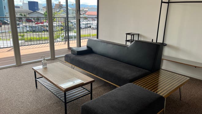 【Living1】✨U-SPACE郡山中央店✨リビングのようにくつろげるスペースです♪Wi-Fi/郡山市の写真2