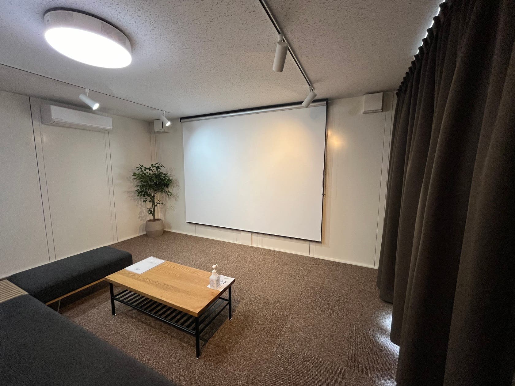 【Living1】✨U-SPACE郡山中央店✨リビングのようにくつろげるスペースです♪Wi-Fi/郡山市の写真10