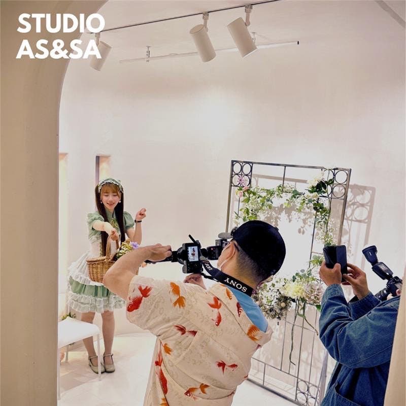 控え室＋更衣室　チェキ撮り室（白ホリ別室）利用オプションの画像1