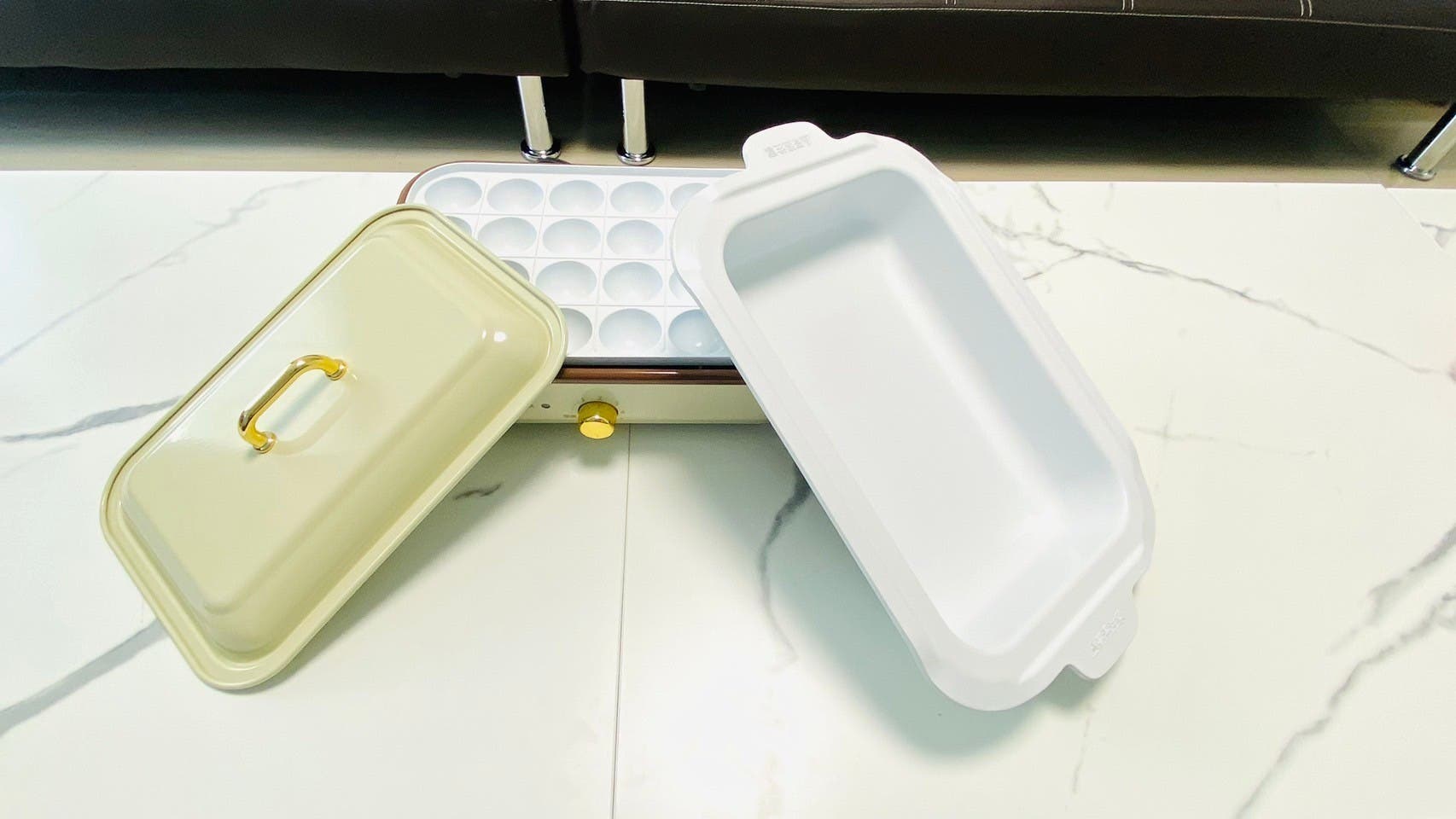 ④多機能ホットプレート：プレート2種（平面・たこ焼き）の画像1