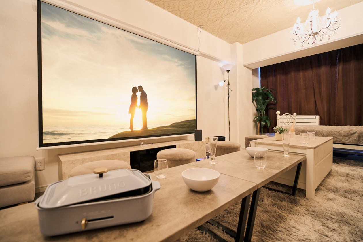 大人気エリア🉐50%割引🎊駅徒歩5分🚉大型スクリーン💫🍷女子会🍰推し活💞撮影📸デート👫鍋パ🍲歓迎会の写真6