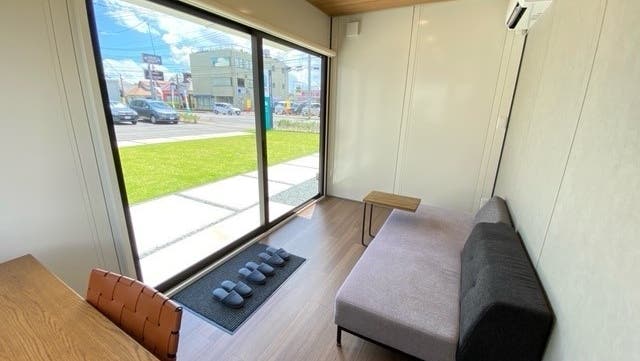 【Living2】✨U-SPACE佐賀店✨リビングをイメージしたちょっとした集まりに最適のスペースです♪Wi-Fi/佐賀市の写真2