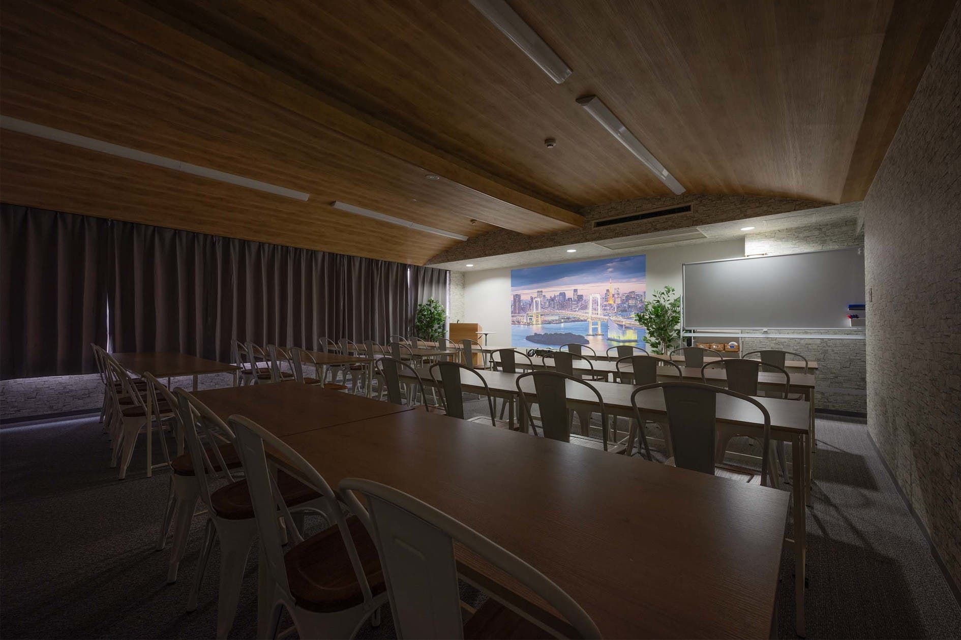 水道橋駅徒歩10秒/最大36名/会議室/セミナー/懇親会/ボードゲームの写真16