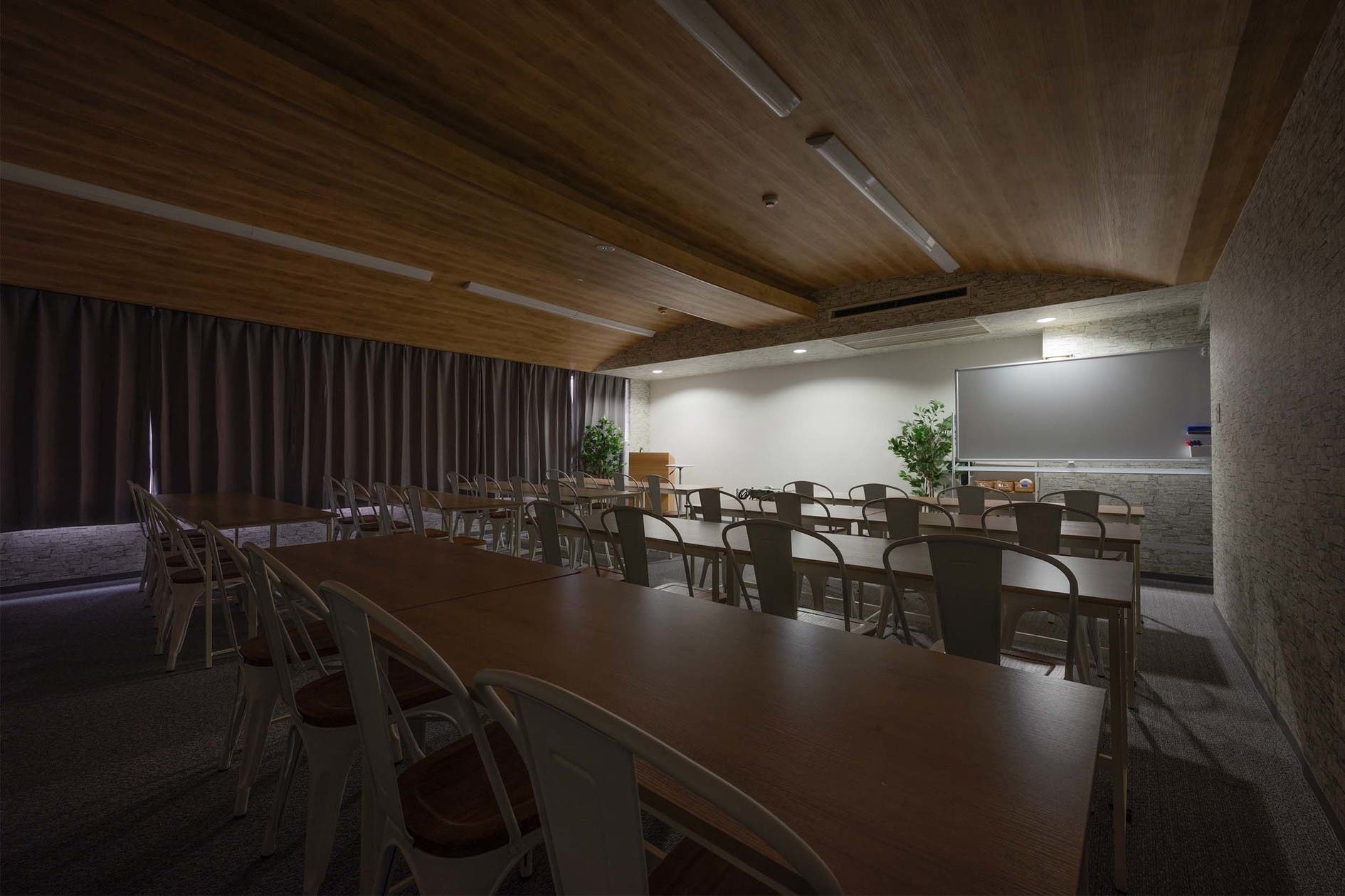 水道橋駅徒歩10秒/最大36名/会議室/セミナー/懇親会/ボードゲームの写真19