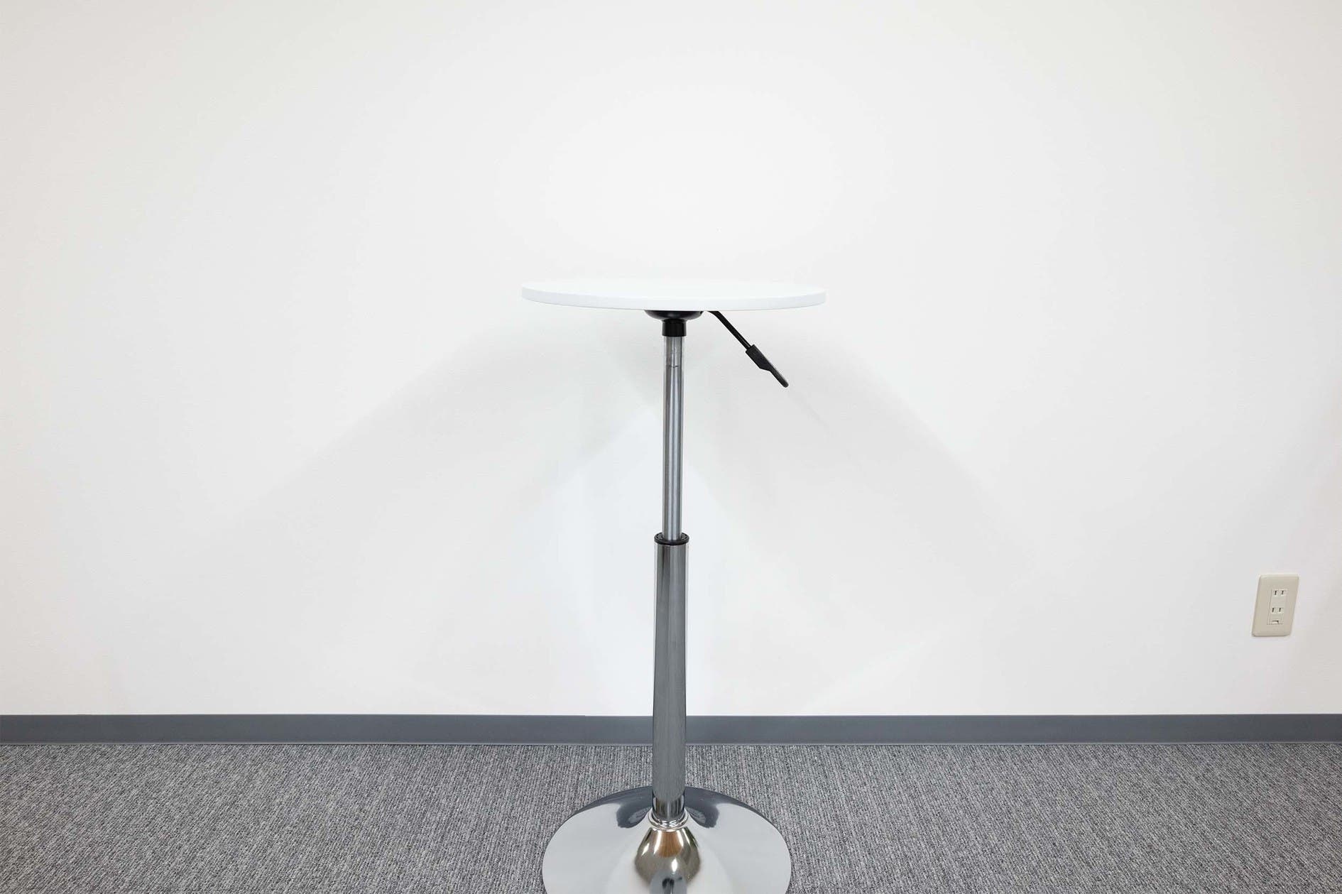 水道橋駅徒歩10秒/最大36名/会議室/セミナー/懇親会/ボードゲームの写真24