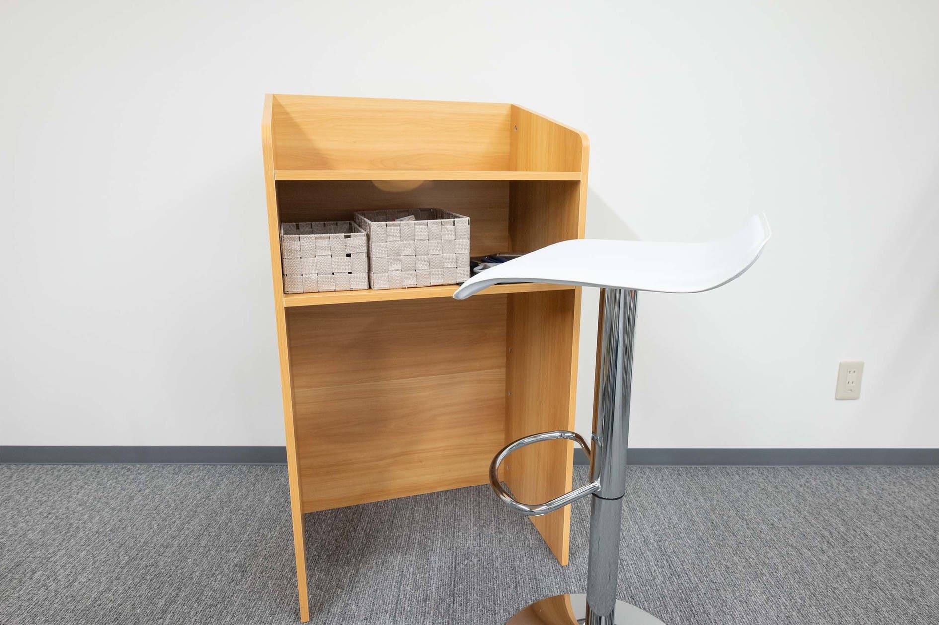 水道橋駅徒歩10秒/最大36名/会議室/セミナー/懇親会/ボードゲームの写真27