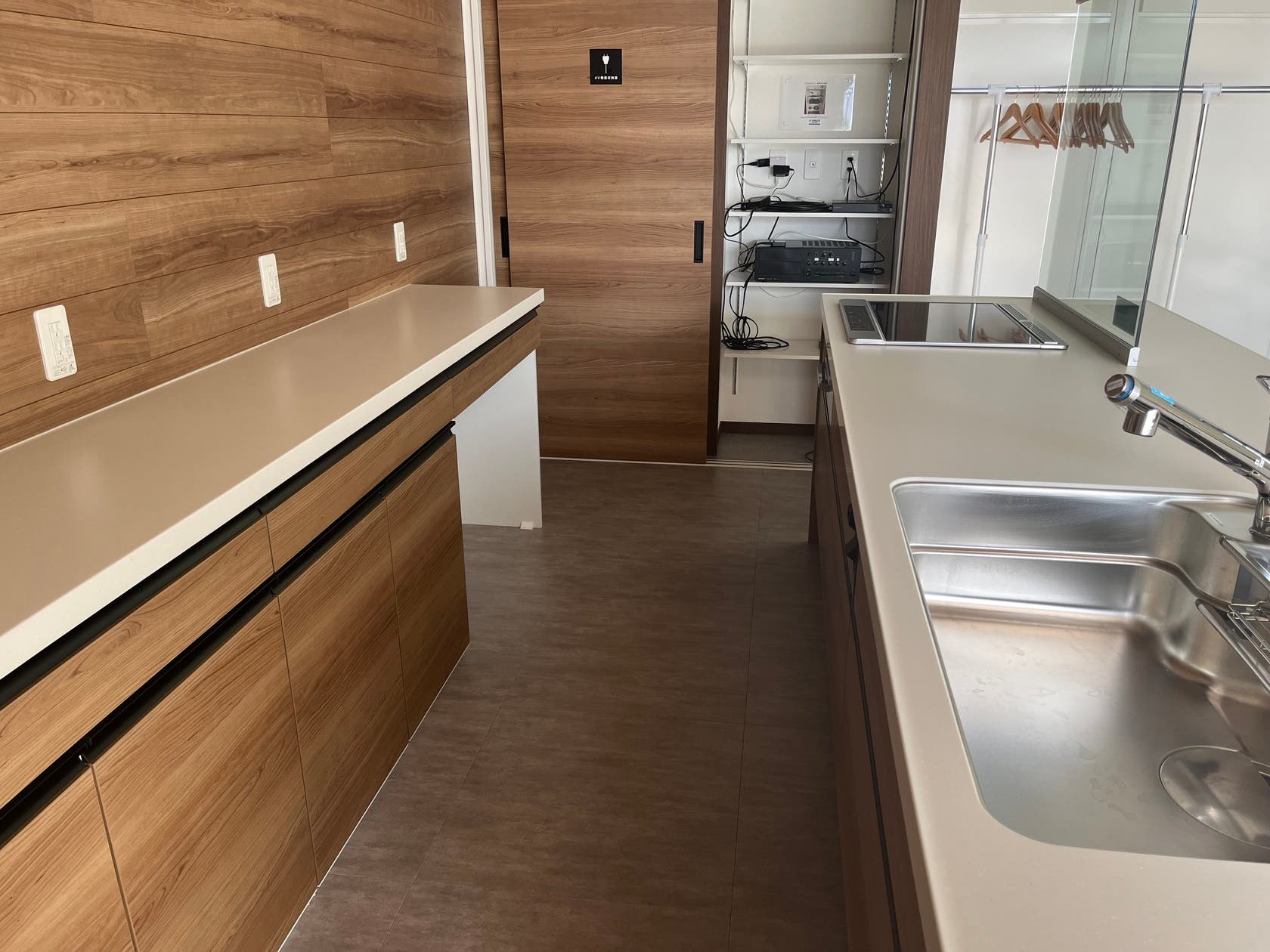 【Community】✨U-SPACE郡山中央店✨大鏡やプロジェクターなどが充実しています♪Wi-Fi/郡山市の写真16