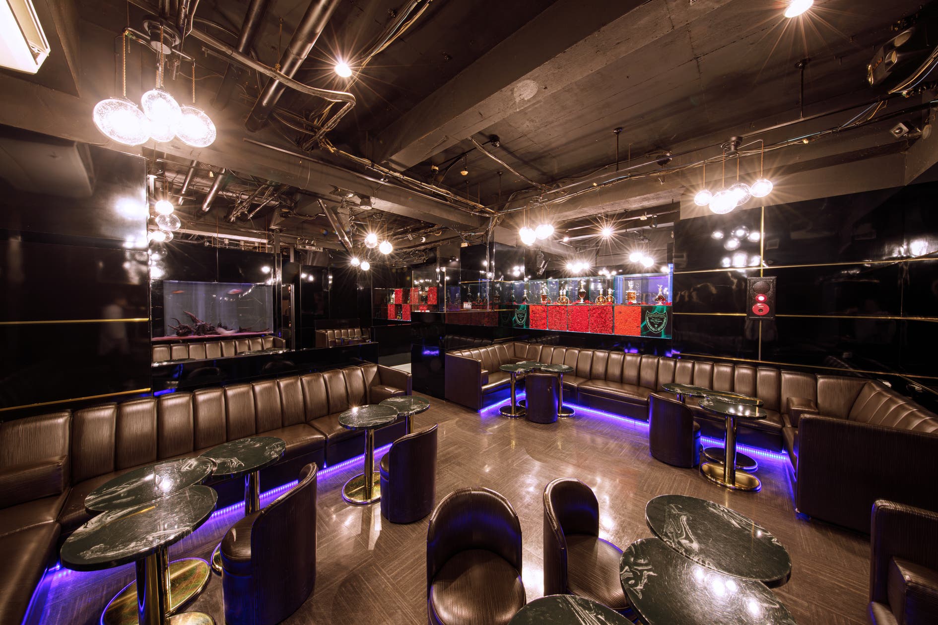 🌟格安利用キャンペーン実施中🌟【東新宿駅徒歩7分】黒で統一、洗練されたホストクラブ/撮影・イベントで利用可能の写真4