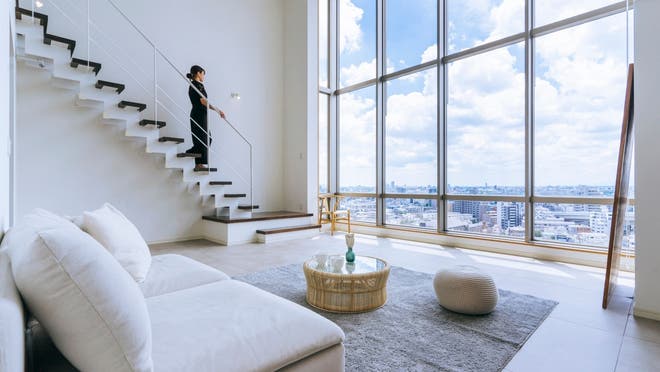 【南新宿駅 徒歩8分】ポートレート撮影📷スタジオ撮影・ロケ・YouTube・tiktok🎥モデル撮影◎物撮り・商品撮影🌟の写真1