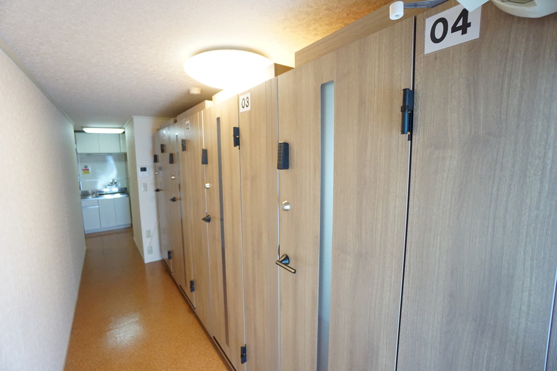 ＜ワークブース関内No.1＞関内駅徒歩4分✨完全個室🚪Wi-Fi📶モニター🖥電源🔌テレワーク/面接/自習/作業の写真7