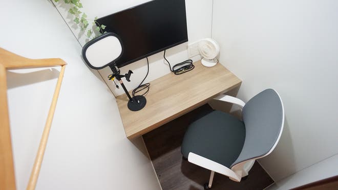 <ワークブース関内No.2>関内駅徒歩4分✨完全個室🚪Wi-Fi📶モニター🖥電源🔌テレワーク/面接/自習/作業の写真3