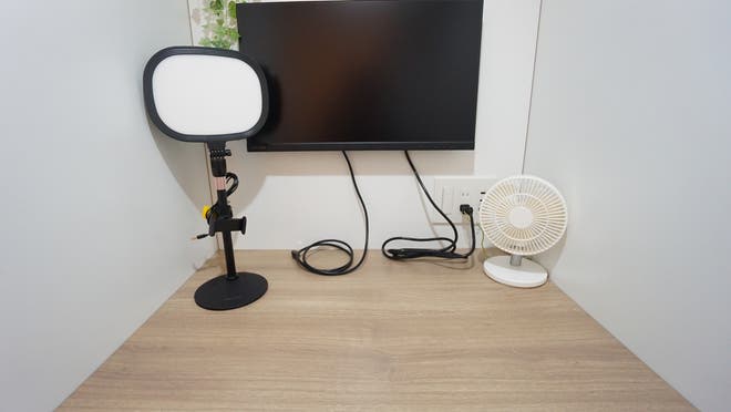 <ワークブース関内No.3>関内駅徒歩4分✨完全個室🚪Wi-Fi📶モニター🖥電源🔌テレワーク/面接/自習/作業の写真3