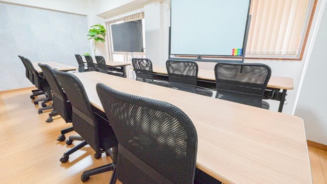 【駅近/スマイリー会議室】名古屋 徒歩5分/最大15名/Wi-Fi有/セミナー/Web会議/モニター/ボードゲームの写真4