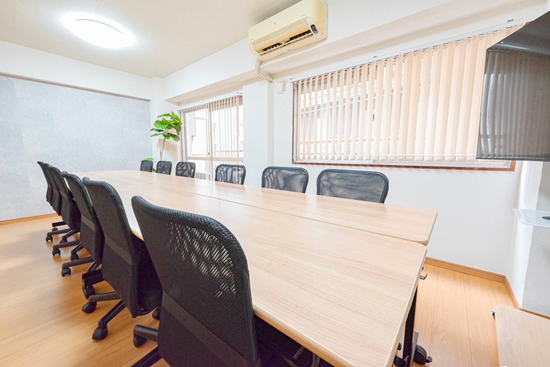 【駅近/スマイリー会議室】名古屋 徒歩5分/最大15名/Wi-Fi有/セミナー/Web会議/モニター/ボードゲームの写真8