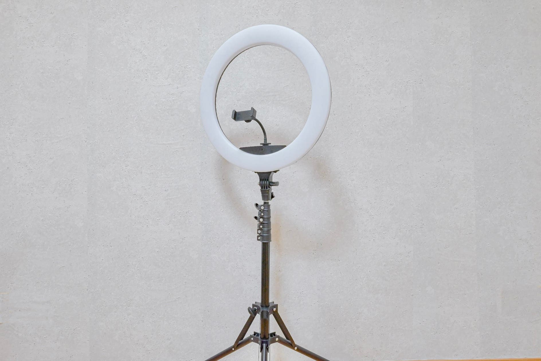 【駅近/スマイリー会議室】名古屋 徒歩5分/最大15名/Wi-Fi有/セミナー/Web会議/モニター/ボードゲームの写真16