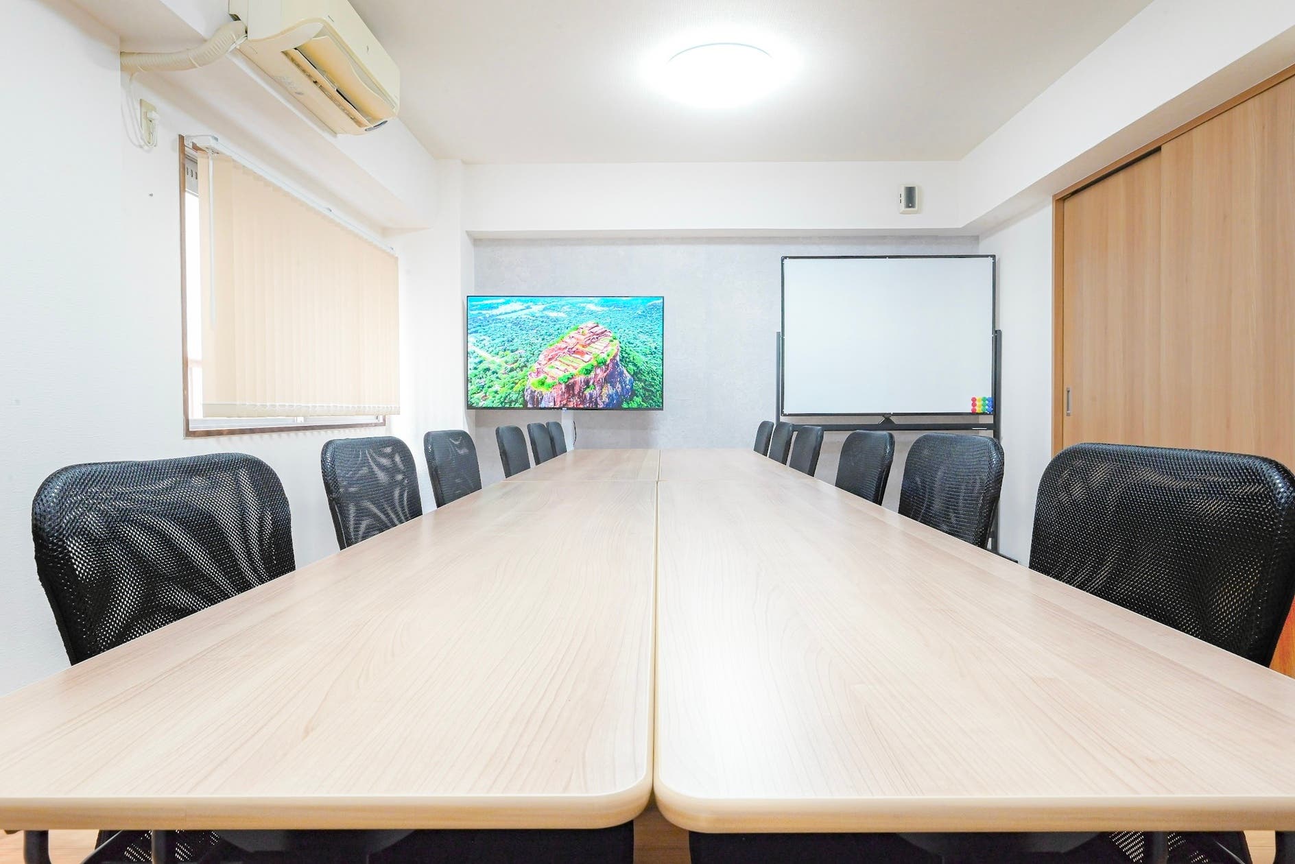 【駅近/スマイリー会議室】名古屋 徒歩5分/最大15名/Wi-Fi有/セミナー/Web会議/モニター/ボードゲームの写真18