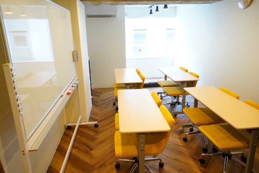 道玄坂・10名収容 設備無料貸出/プロジェクタ！/会議/作業場所/商談/セミナーの写真8