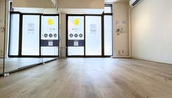 【1F路面でジャンプOK・好アクセス・良採光】24時間営業・大塚駅徒歩3分・当日予約OK・1〜3名利用に最適の写真2