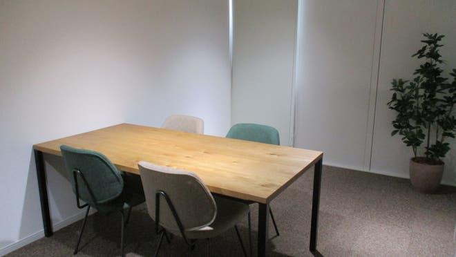 【Meeting2】✨U-SPACE久留米店✨会議や打ち合わせにぴったりのオフィススペースです♪Wi-Fi/久留米市の写真3