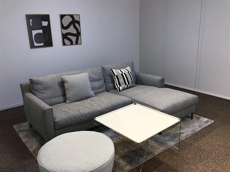 【Living】✨U-SPACE小山中央店✨映画鑑賞や打ち合わせスペースとしてもご利用いただけます♪Wi-Fi/小山市の写真3