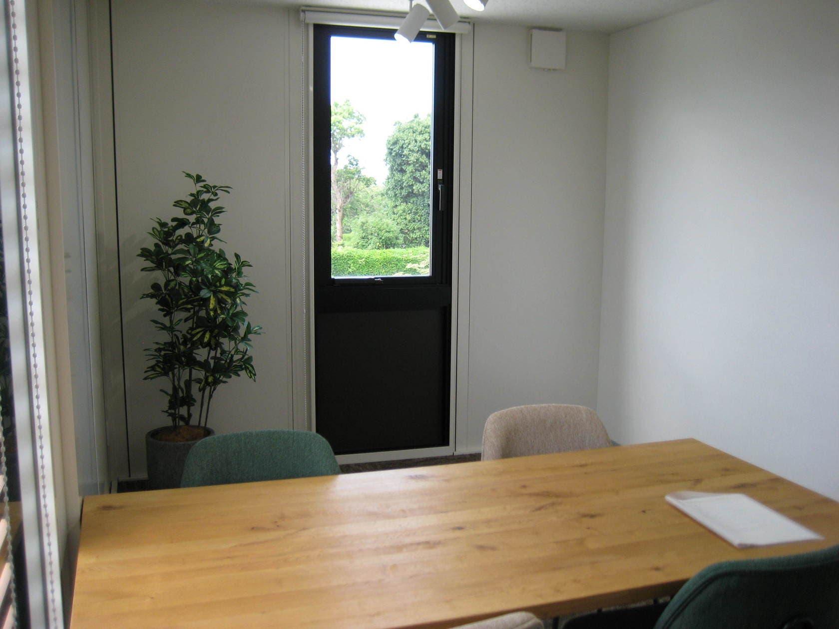 【Meeting】✨U-SPACE北九州店✨会議や打ち合わせにぴったりのオフィススペースです♪Wi-Fi/北九州市の写真3