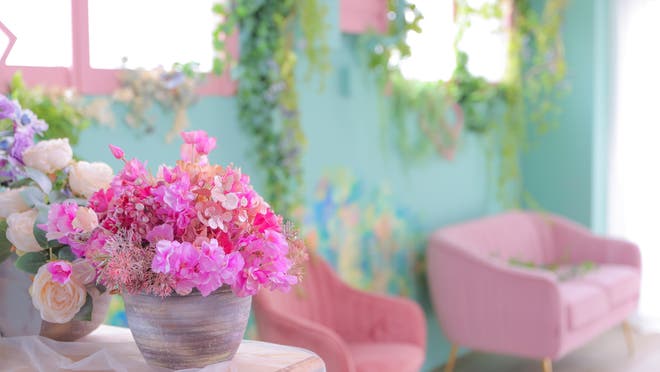 【ピータースタジオ】メイクルーム6名利用可!広々と使える自然光&シャビーテイストスタジオの写真10