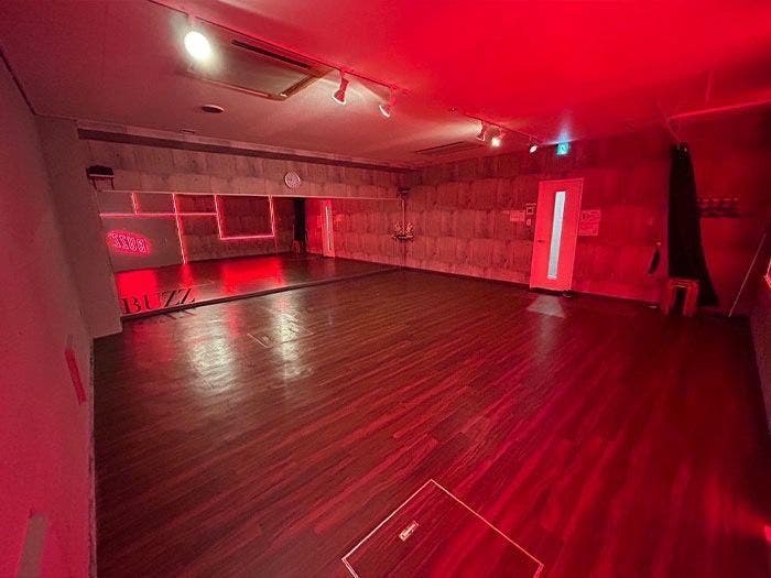 【BUZZ大阪心斎橋】Aスタジオの写真3