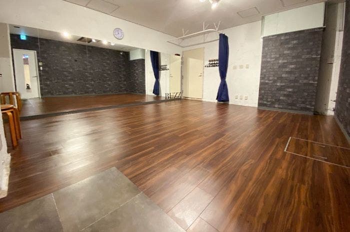 【BUZZ大阪心斎橋】Bスタジオの写真3