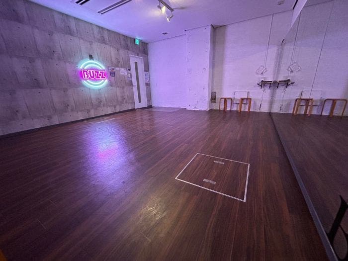 【BUZZ大阪心斎橋】Bスタジオの写真4