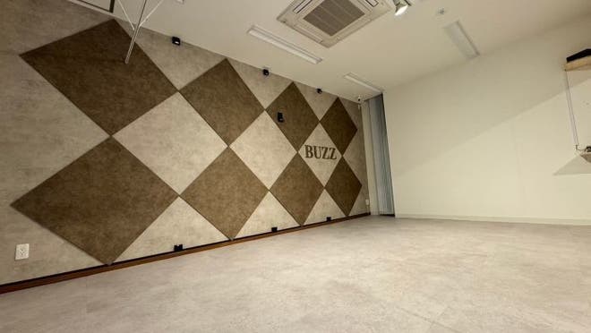 【BUZZ福岡博多駅前】1スタジオの写真5