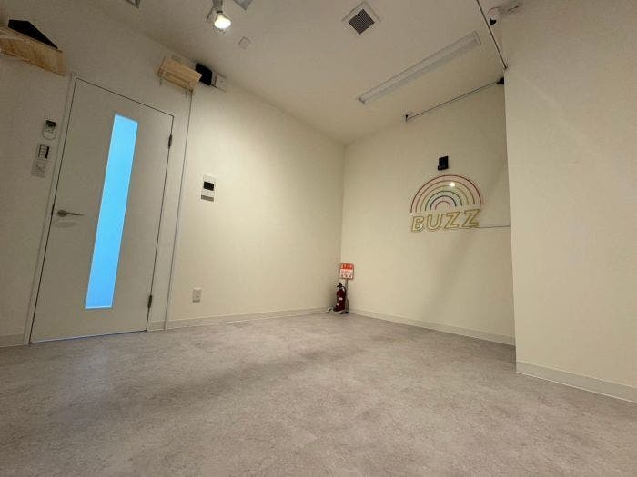 【BUZZ福岡博多駅前】2スタジオの写真4