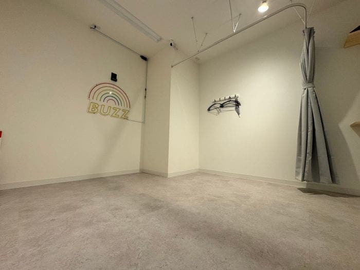 【BUZZ福岡博多駅前】2スタジオの写真5