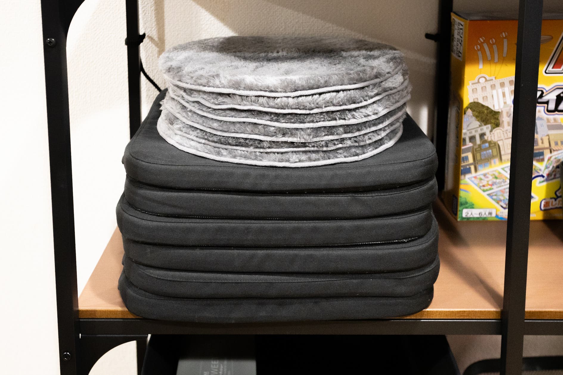 【大手町/神田駅徒歩５分】16名収容🛜光Wi-Fi🌇プロジェクター🗝️鍵無し入室可📊会議📷撮影/動画配信🃏ボドゲに最適の写真23