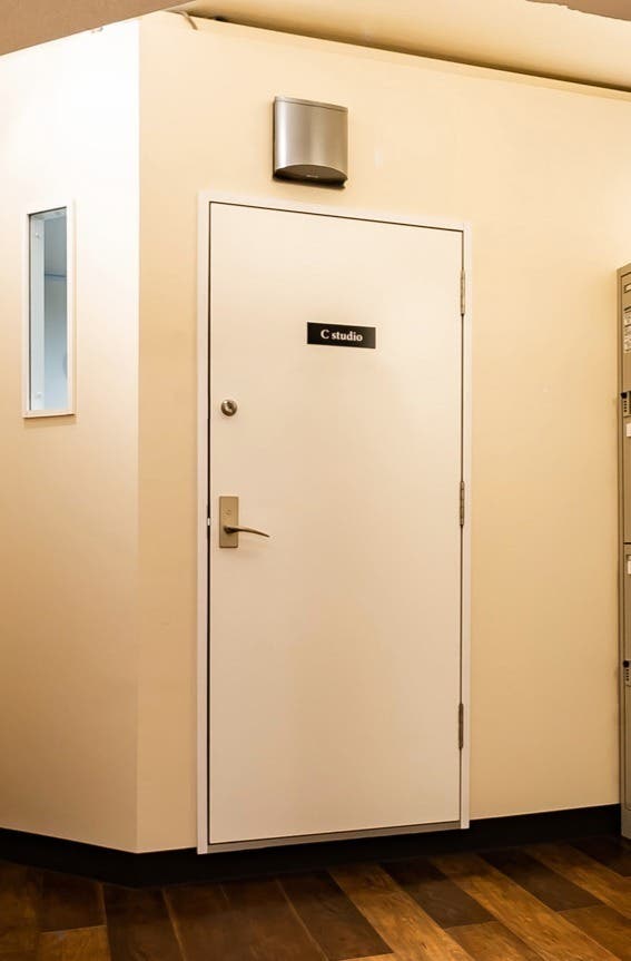 【Cst】東中野駅近、防音、ほぼ月1調律のピアノ、清潔で快適、24時間OK、こだわりの音響、ネット完備。楽器・歌の練習、レッスンの写真4