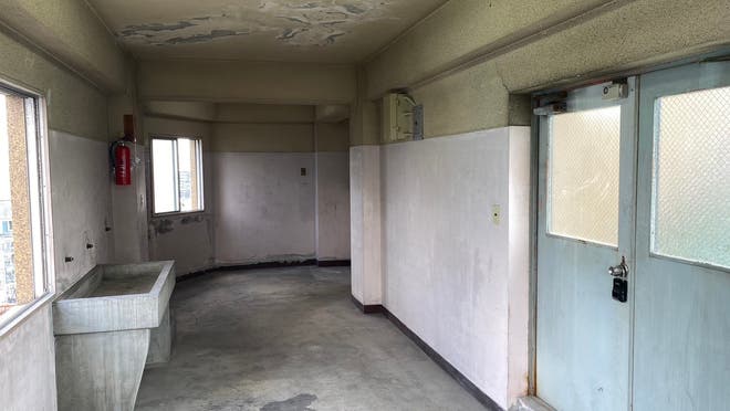 JR福山駅東口より徒歩8分!開放的な屋上を写真撮影やヨガスタジオとしてご利用いただけます!の写真9