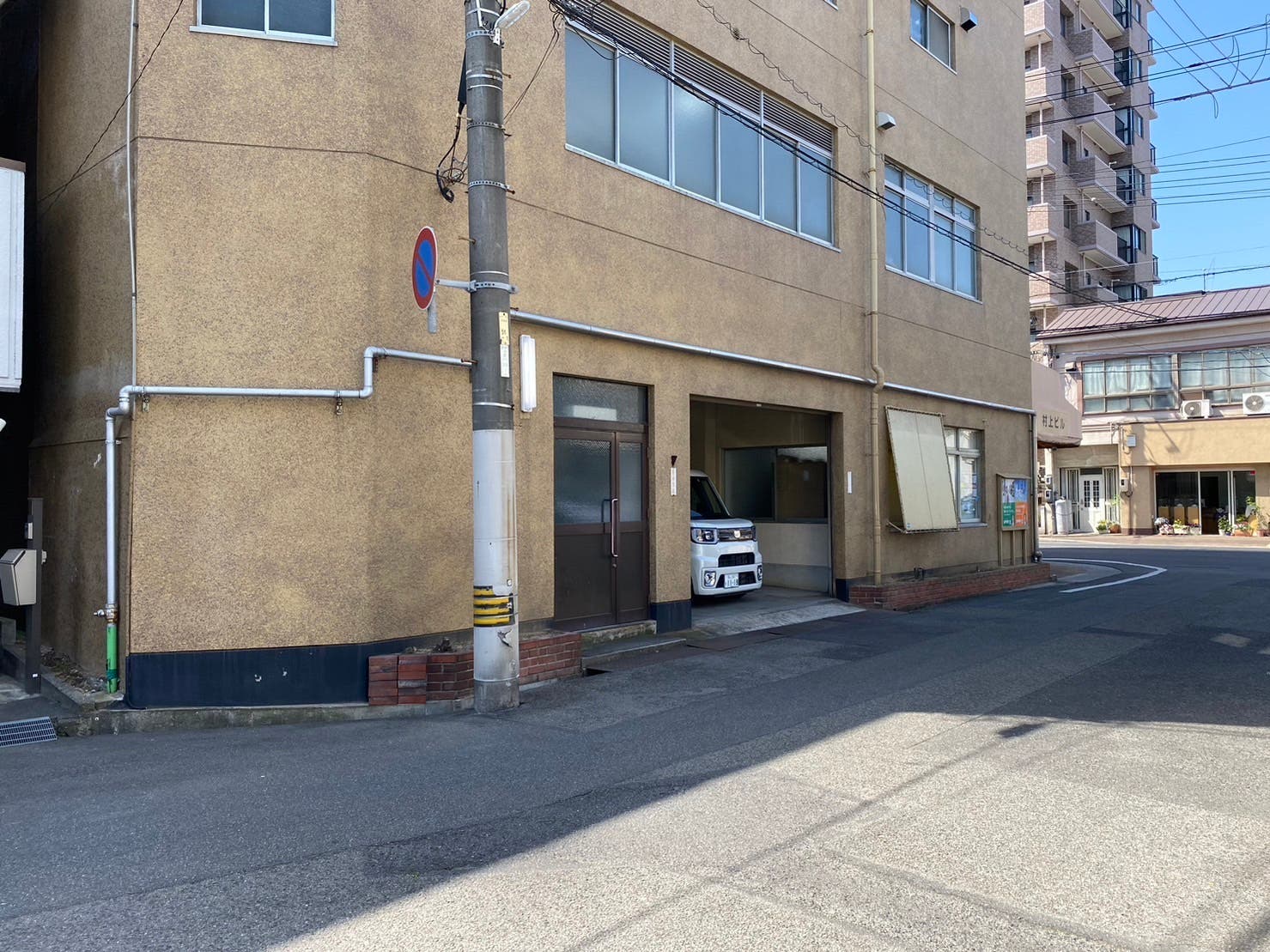 JR福山駅東口より徒歩8分！開放的な屋上を写真撮影やヨガスタジオとしてご利用いただけます！の写真14