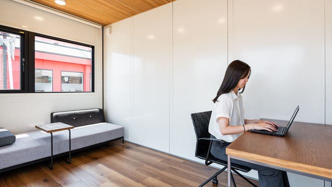 【Living】✨U-SPACE高崎店✨リビングをイメージしたちょっとした集まりに最適のスペースです♪Wi-Fi/高崎市の写真5