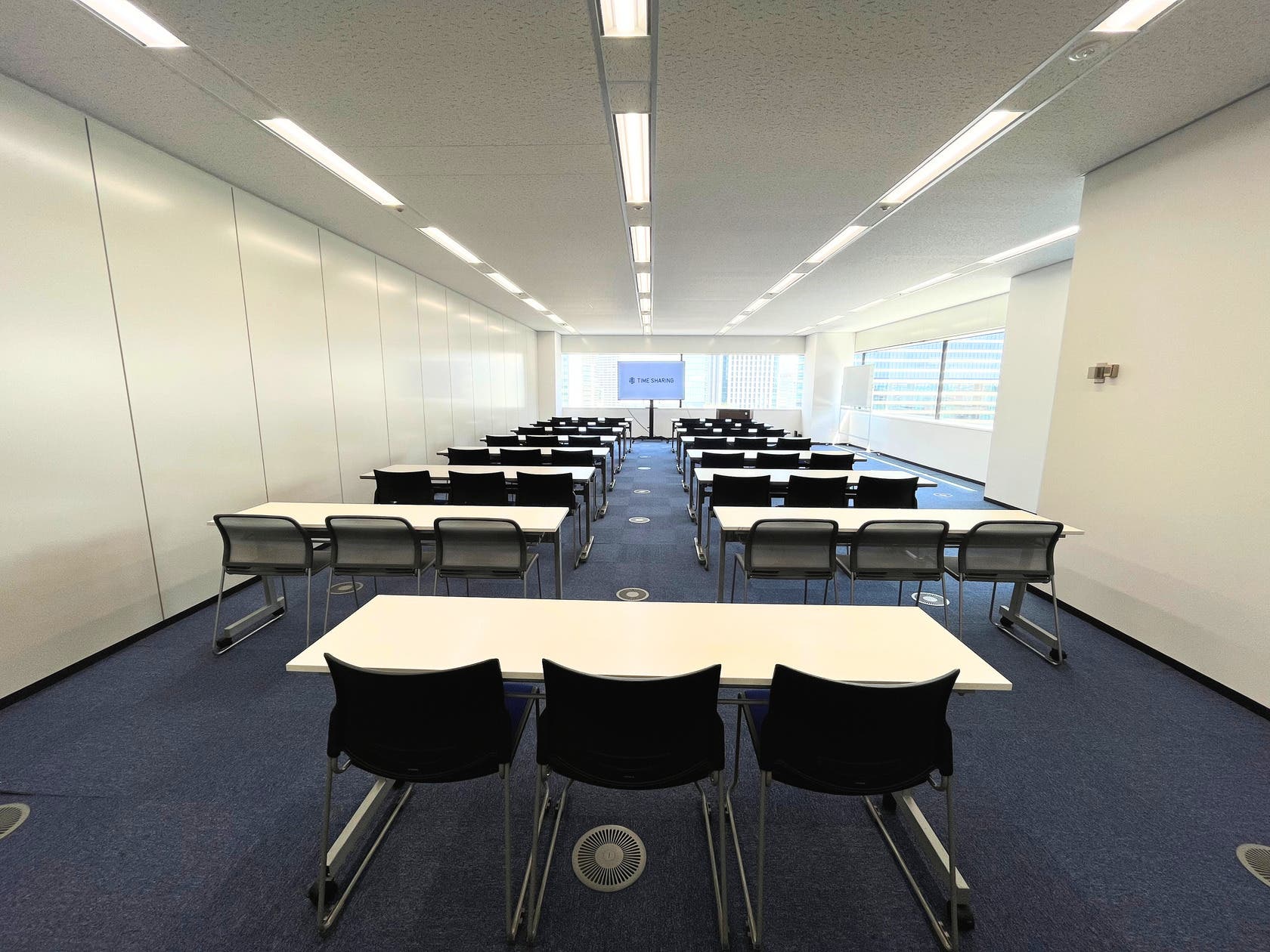 花咲ﾋﾞﾙ12F【高島町駅 3分】オプション料金0円で設備・備品使い放題☆便利な駅近♥の写真3