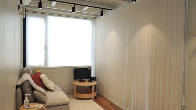 【Living1】✨U-SPACE福岡半道橋店✨リビングをイメージしたちょっとした集まりに最適のスペース♪Wi-Fi/博多区の写真4